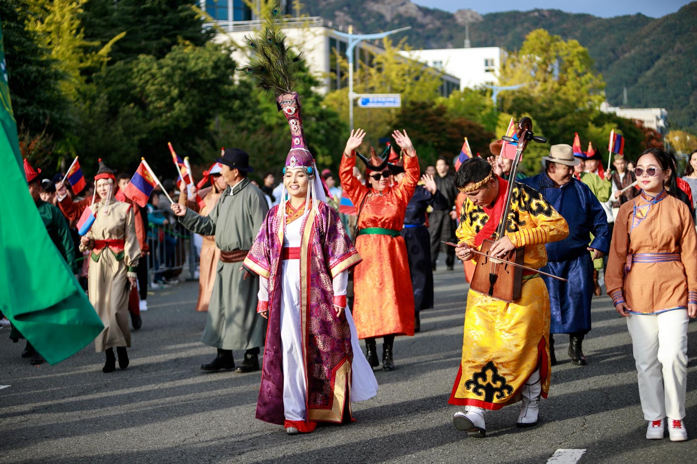 맘프 사진 갤러리 2023 - 몽골_퍼레이드